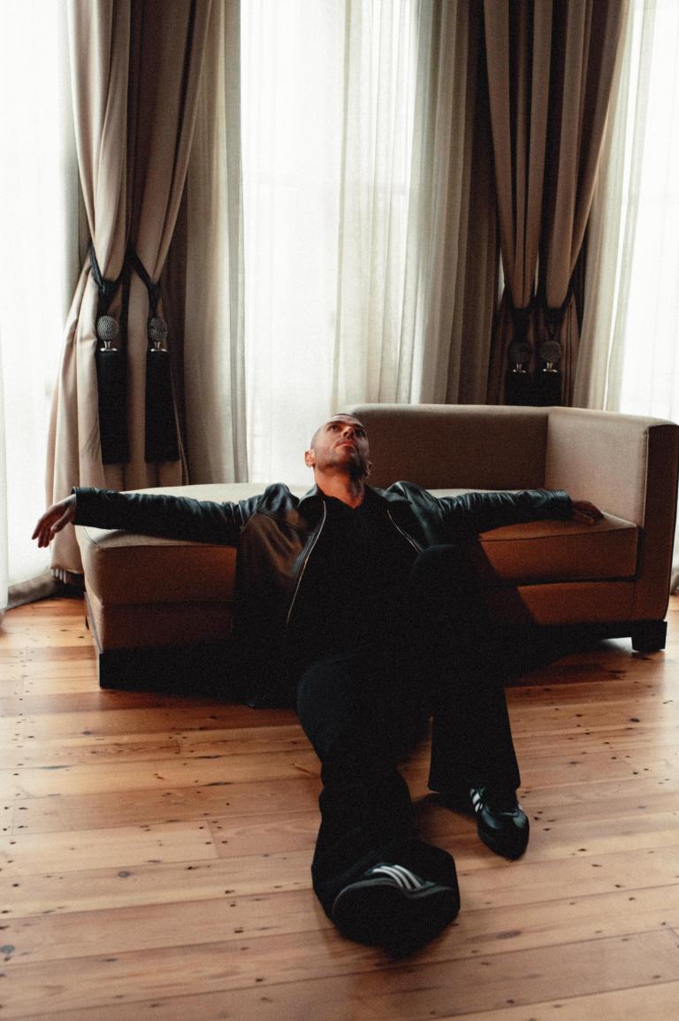 Matt Willis Interview: new Busted music, recovery from addiction, and ...